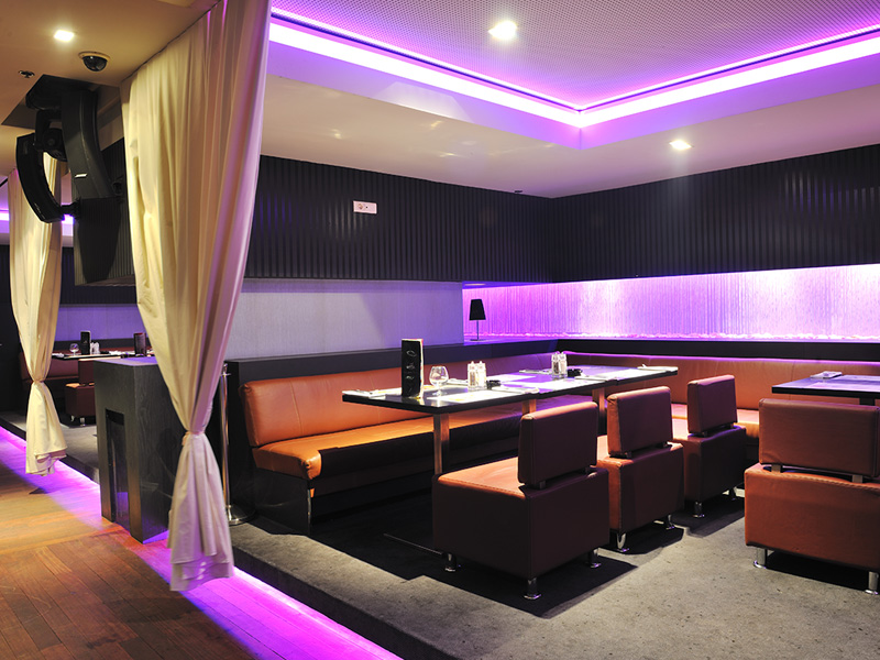 How to Create an Attractive and Enticing Restaurant and Café Lighting ...